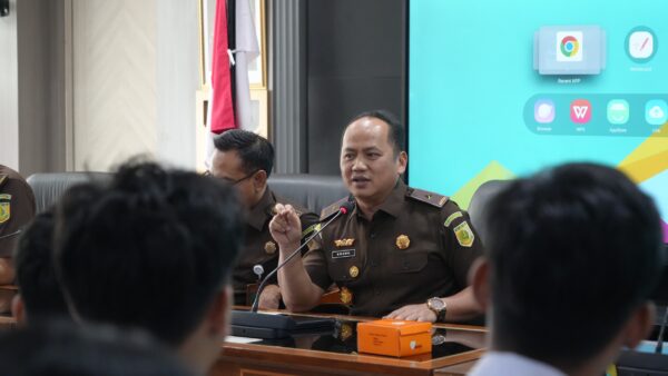 Siswa SMAN 46 Jakarta Kunjungi Kejaksaan Agung